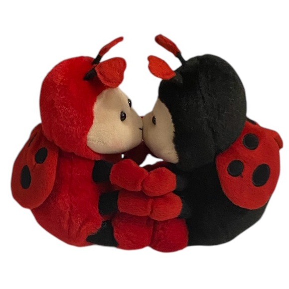 Toys R Us | Toys | Valentine Love Ladybugs Plush Stuffed Animal Alley ...